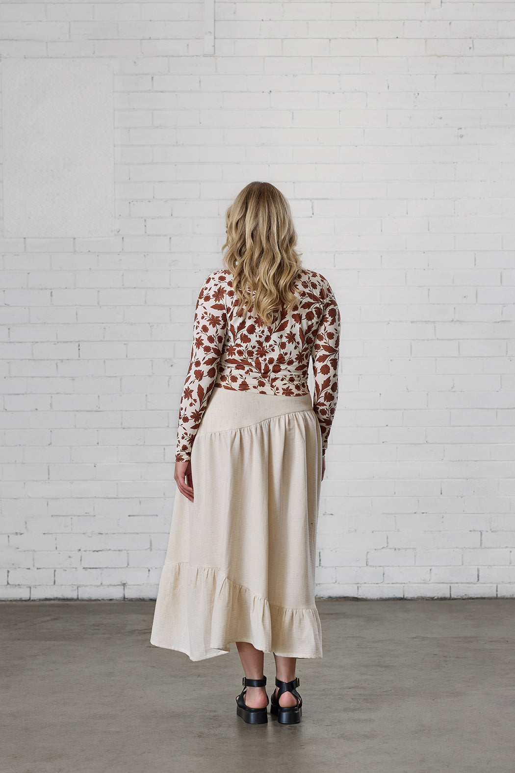 Wolfe Top - Digital Sewing Pattern – Elbe Textiles